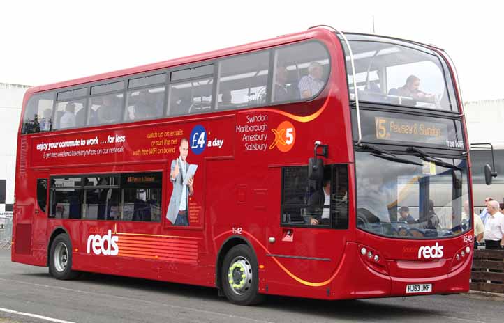 Salibury reds | SHOWBUS BUS IMAGE GALLERY